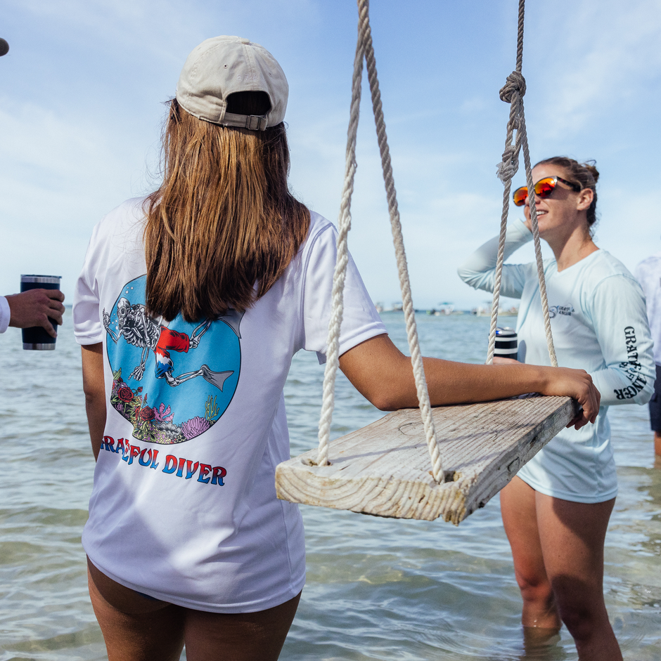Grateful Diver Short Sleeve UV Shirts | Sun Protection
